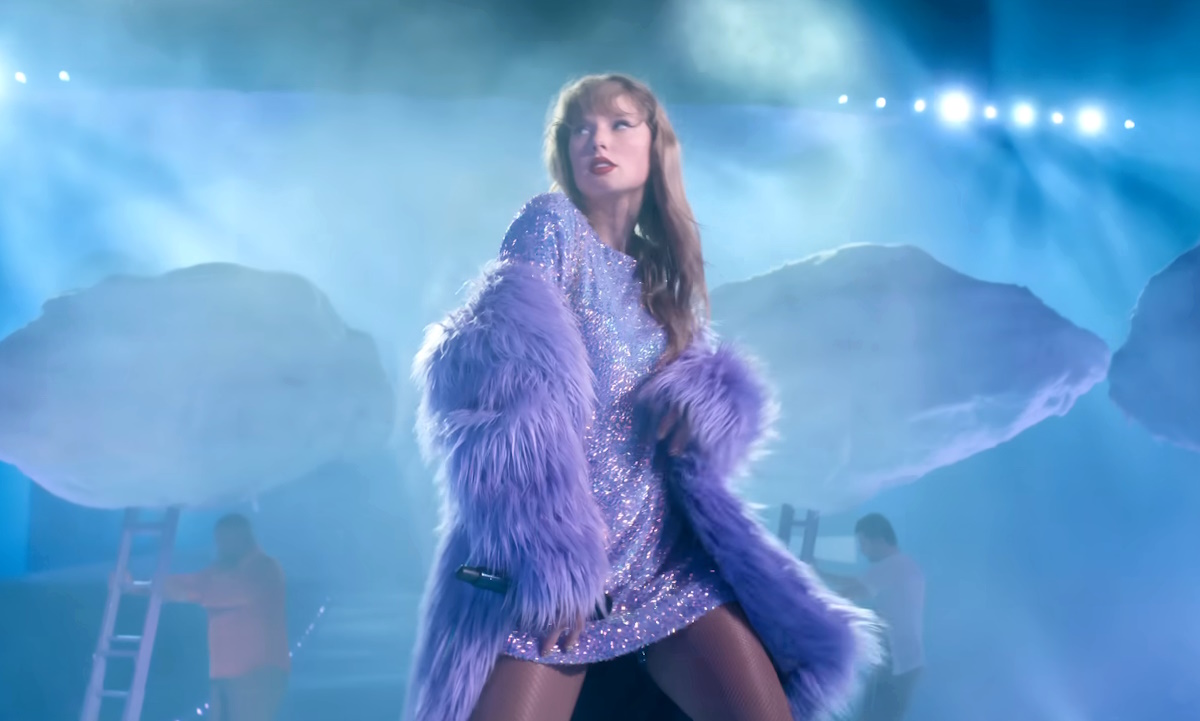 Taylor Swift distribui R$ 1 bilhão em bônus para funcionários por ...