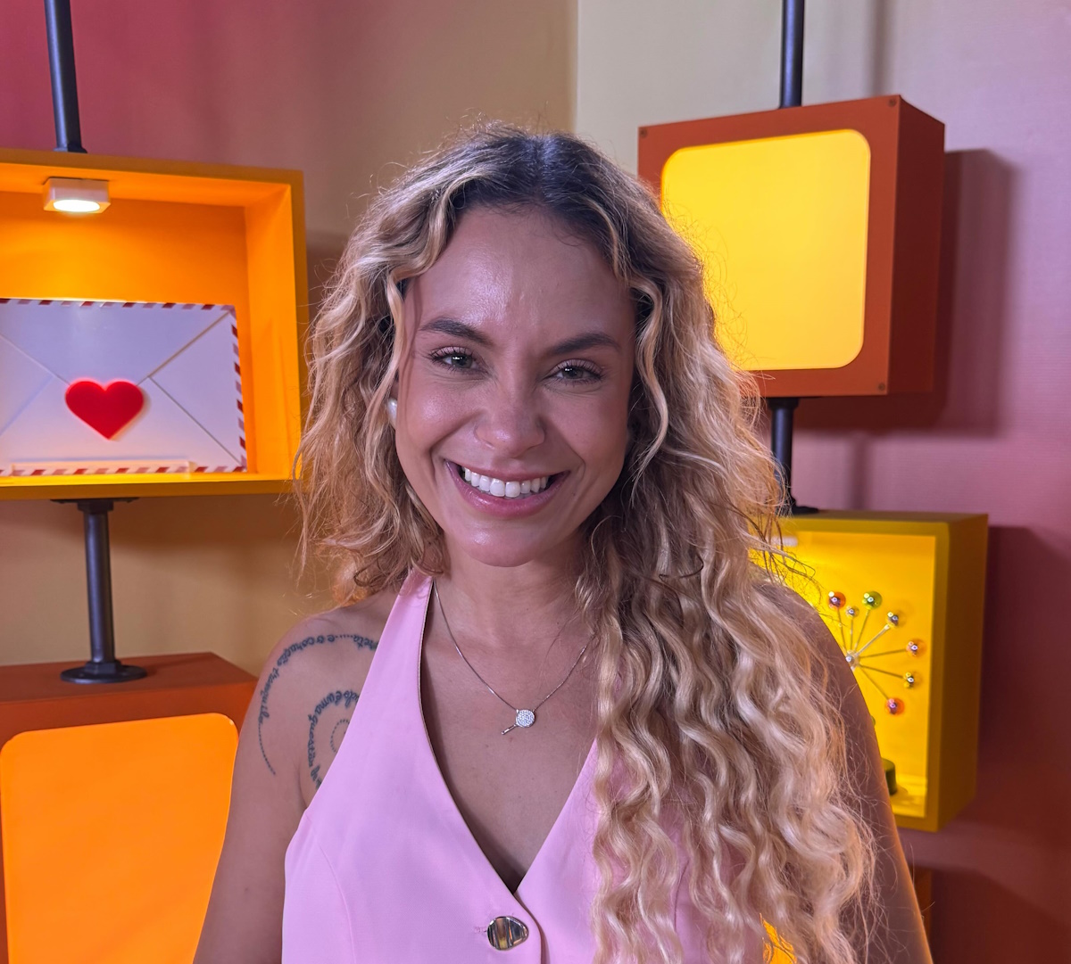 Sarah Andrade revela conversa com Sol Vega após expulsão: “Assustada ...