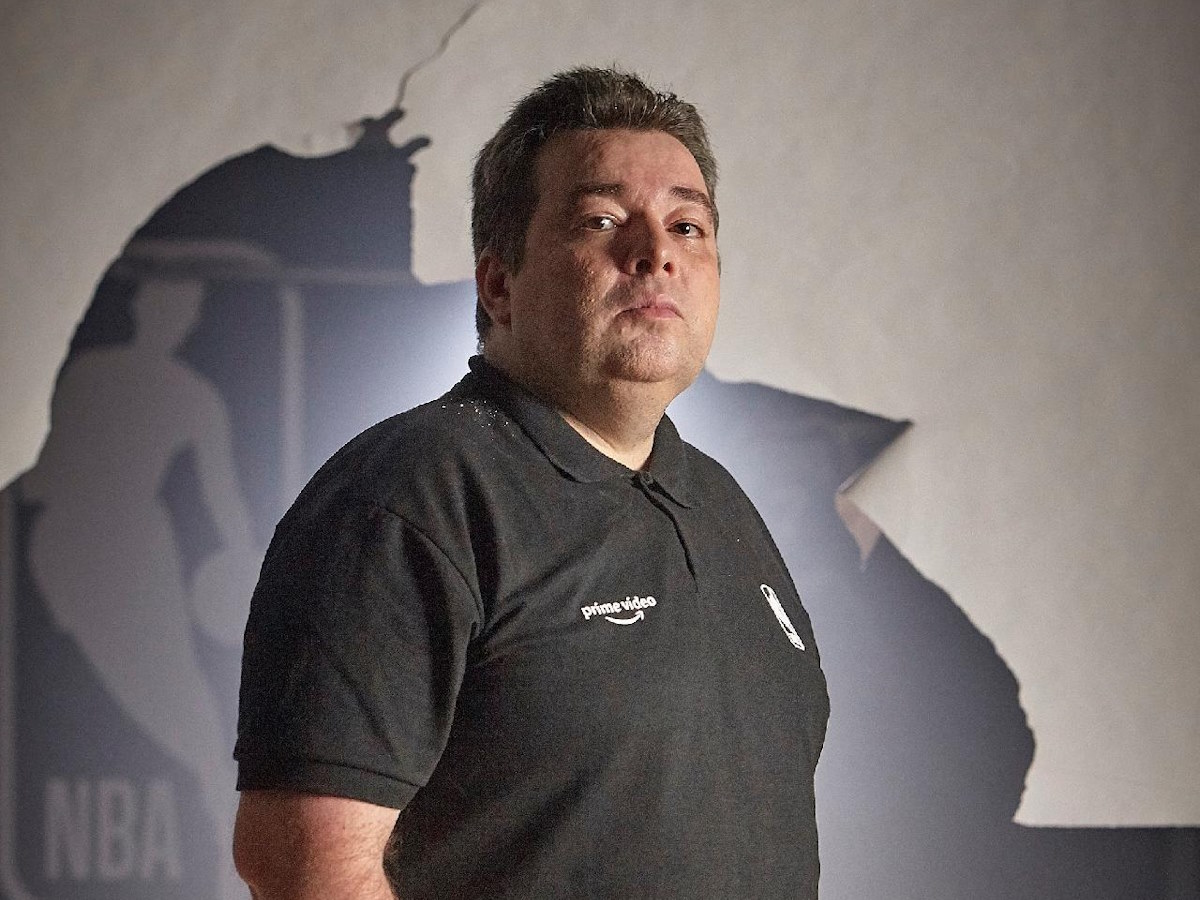 Prime Video suspende narrador Rômulo Mendonça após deboche contra repórter